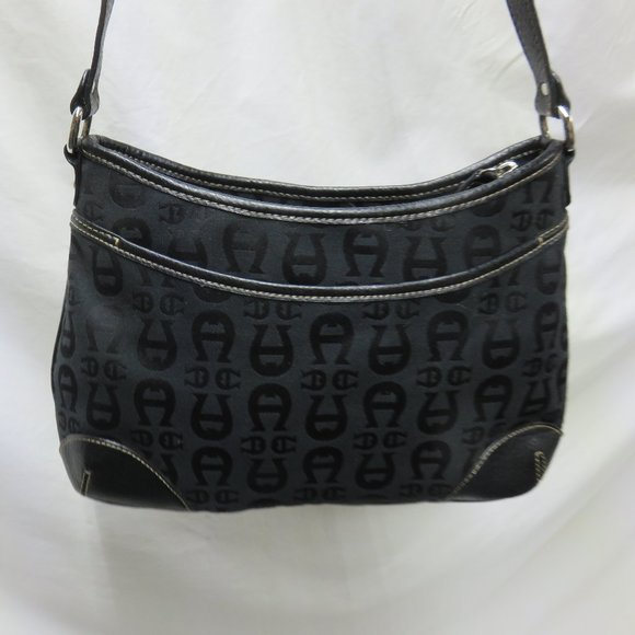 Etienne Aigner | Bags | Etienne Aigner Signature Logo Print Shoulder ...